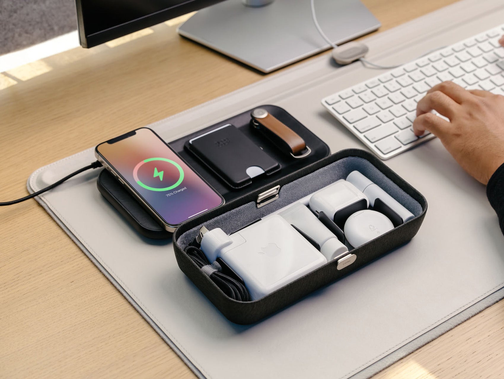 Nest v2 – Orbitkey